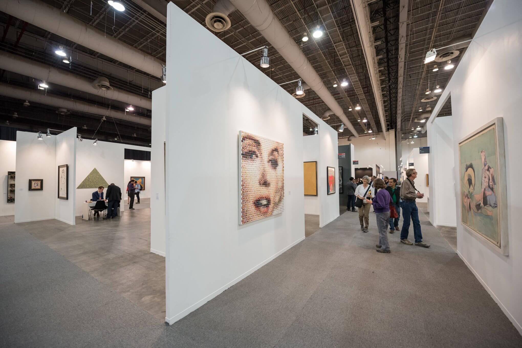 ZONA MACO 2018: Main Section – My Art Guides