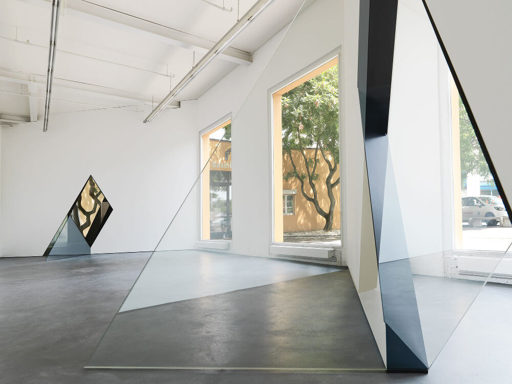 Sarah Oppenheimer: S-281913 – My Art Guides