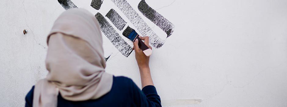 Mawadah Muhtasib: Calligraffiti workshops | My Art Guides