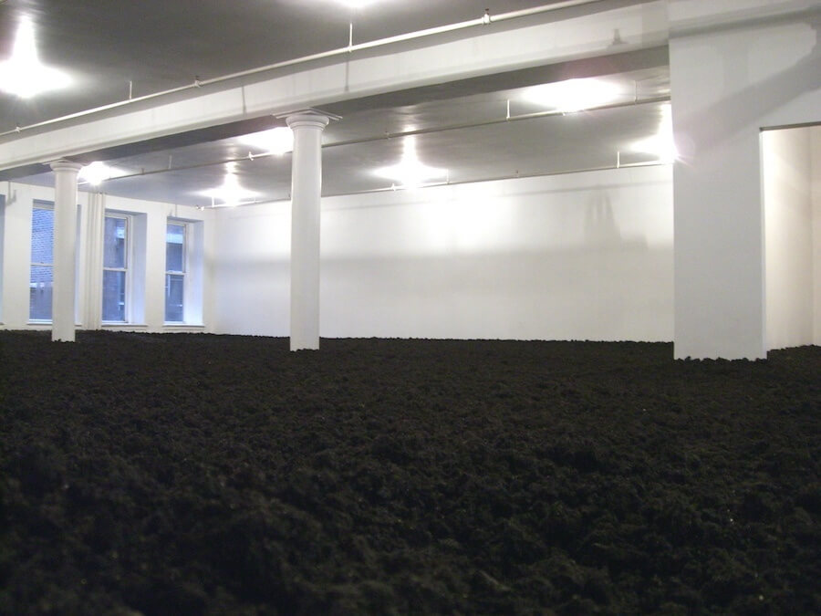 The New York Earth Room – My Art Guides