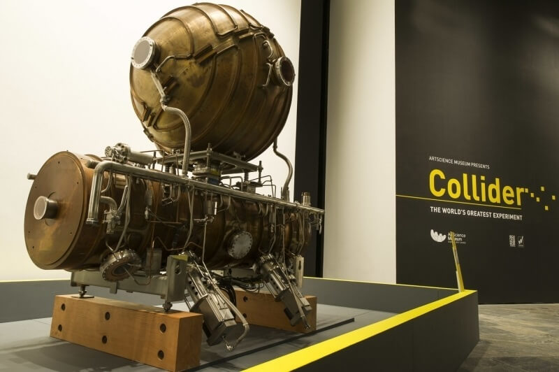 Collider – My Art Guides