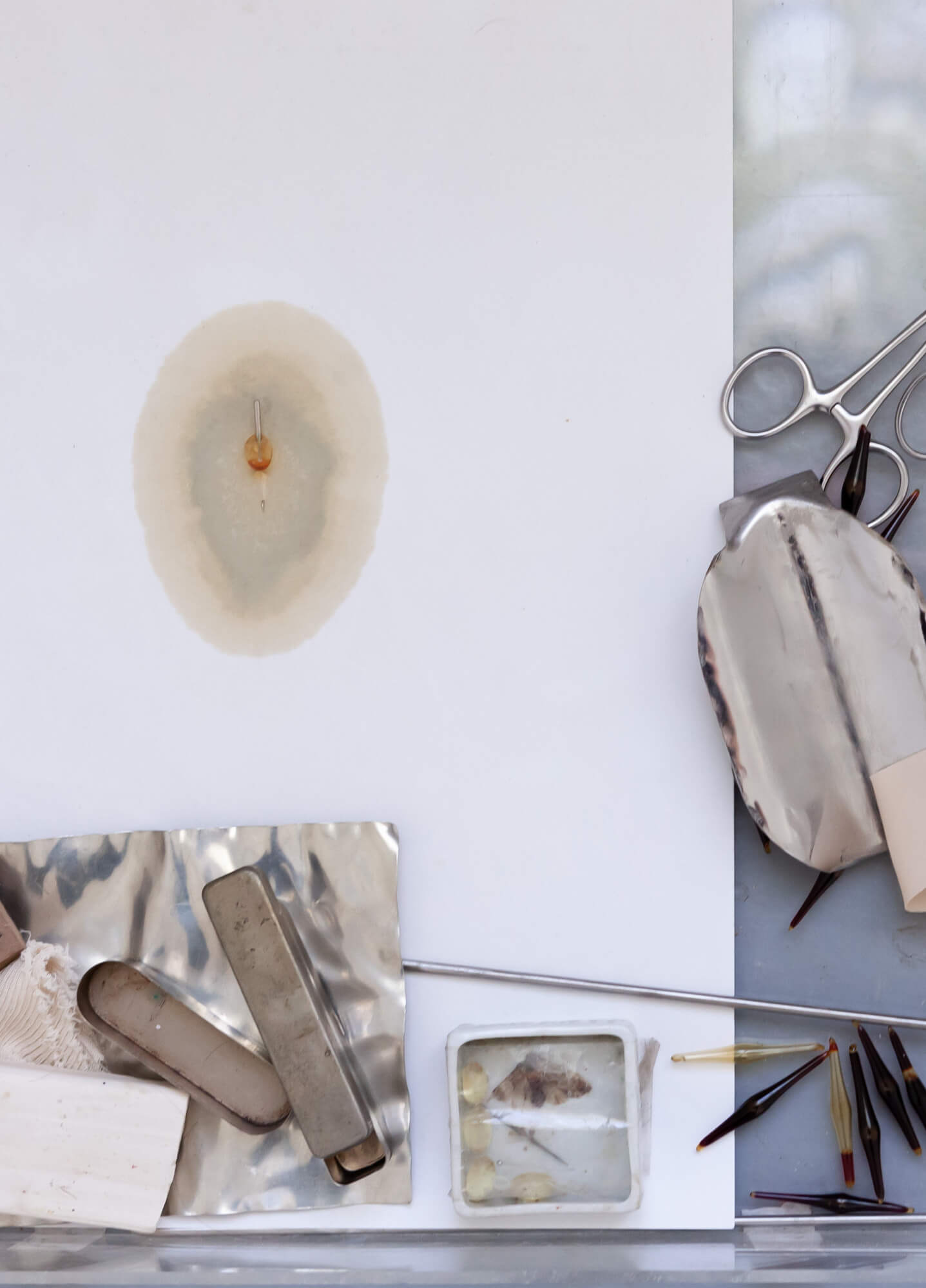 Par la fumée – My Art Guides